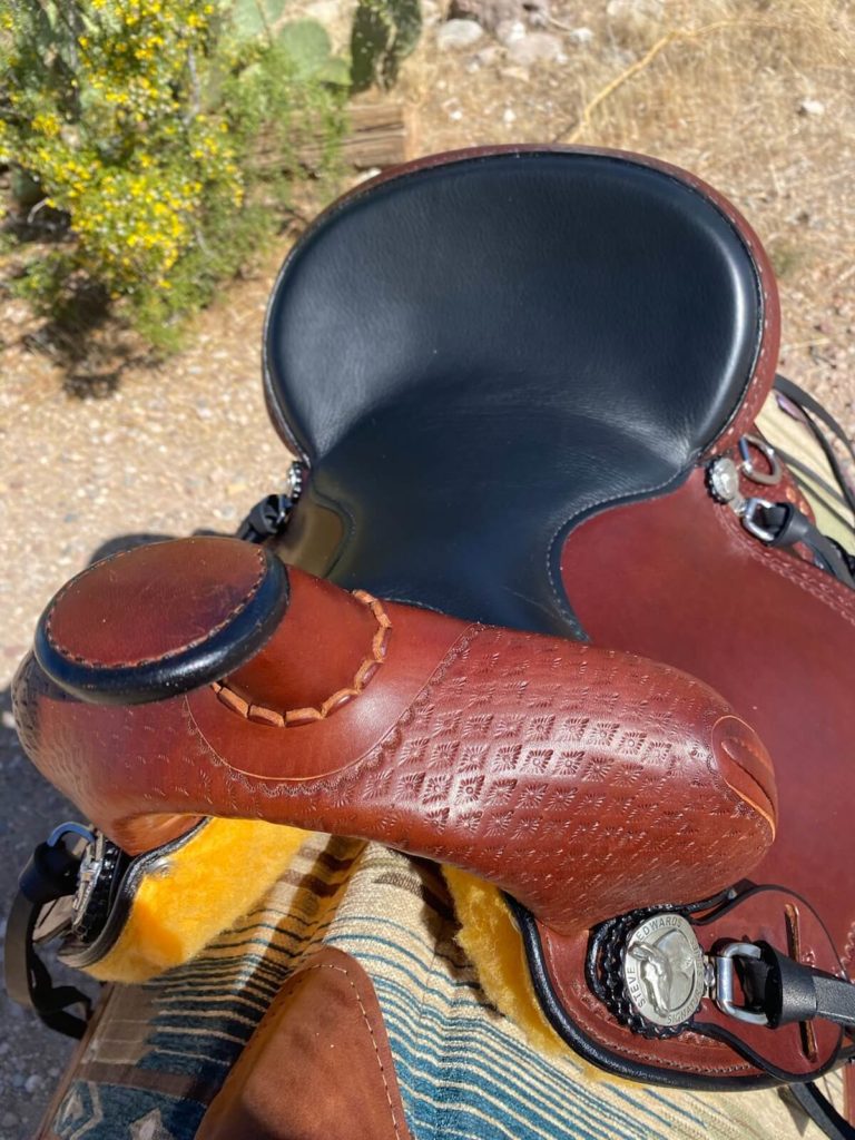 The Extreme Ultralight Saddle | Mule and Donkey Saddles from QVMR