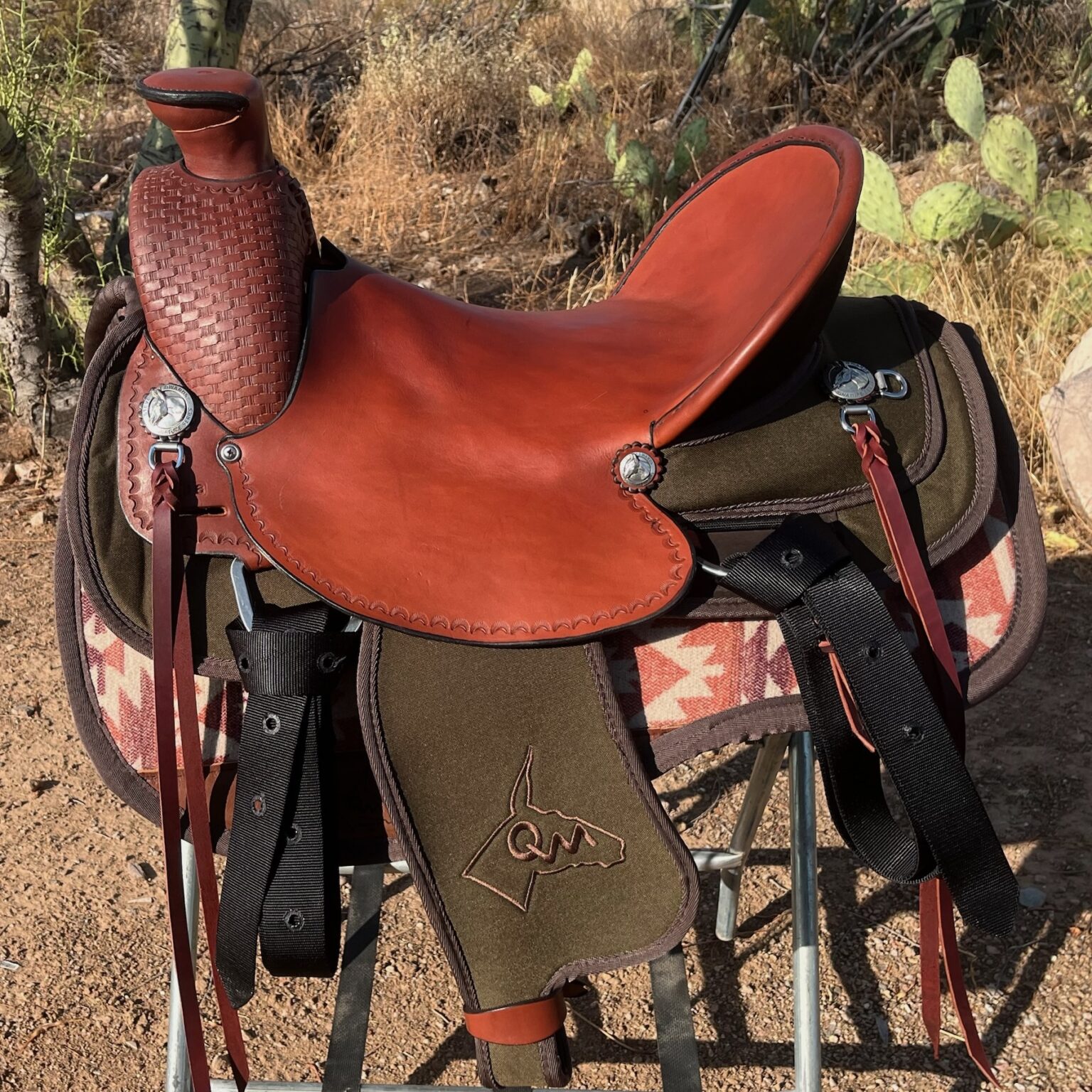 Mule Saddles - Made to Fit Your Mule or Donkey | Steve Edwards